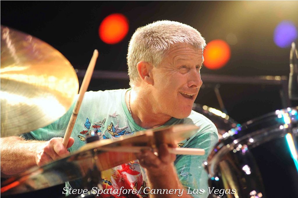 Welcome back my friends to an evening of legendary drummer Carl Palmer ...