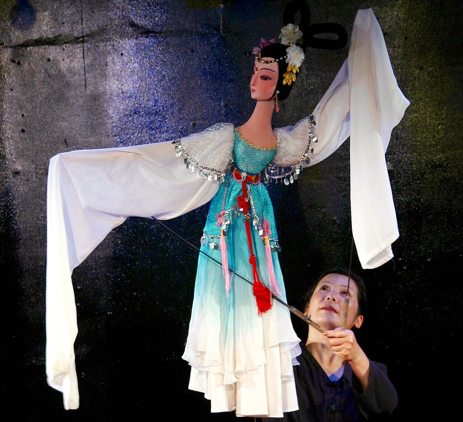 Chinese puppet artist featured in family-friendly performance at ...