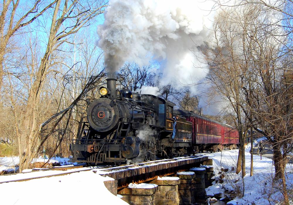 What's Up This Weekend In Bucks: 40+ Santa Sightings, Holiday Light ...